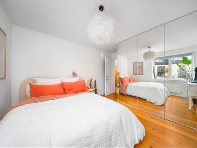 Room at Darwen Place, Greater London