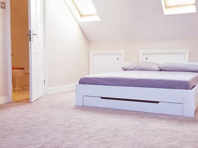 Room at Darwin Road, Greater London