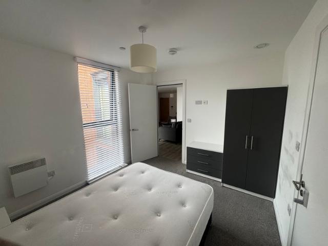 Room at Darwin Street, Birmingham