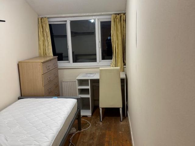 Room at Dawes Street, Greater London