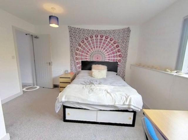 Room at Dawlish Road, Birmingham