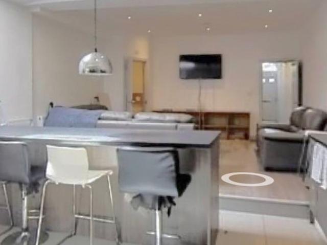 Room at Dawlish Road, Birmingham