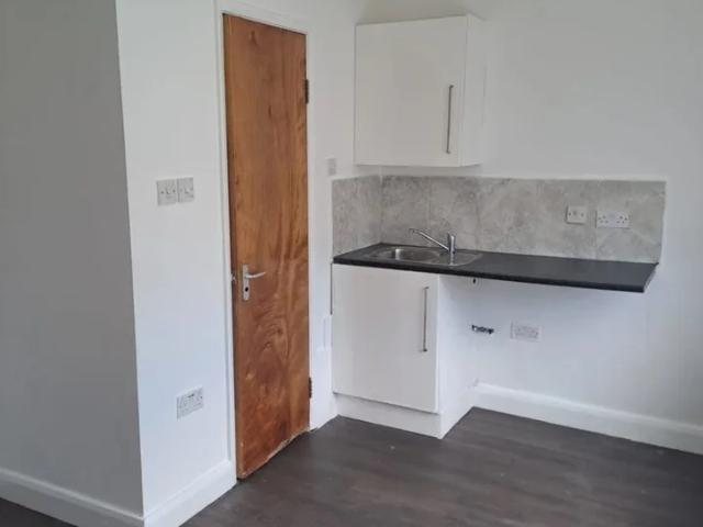 Room at Dawlish Walk, Greater London