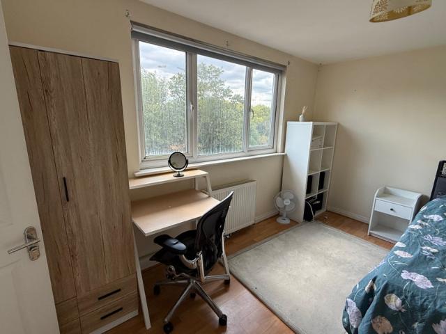 Room at Davenport Road, Greater London