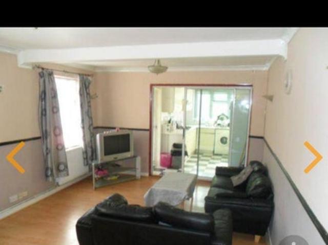 Room at David Road, Coventry