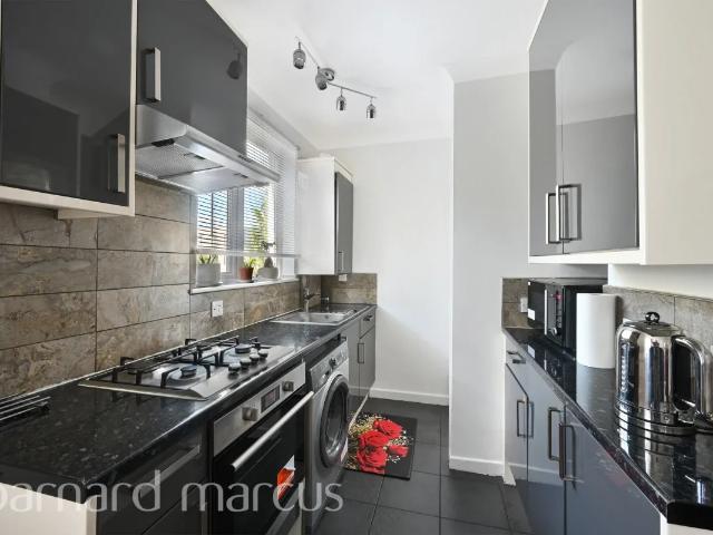 Room at Davidson Road, Greater London