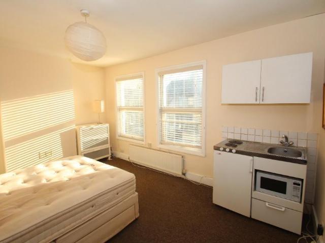 Room at Davidson Road, Greater London