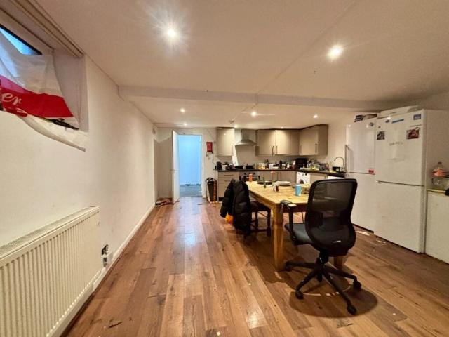 Room at De Montfort Road, Brighton