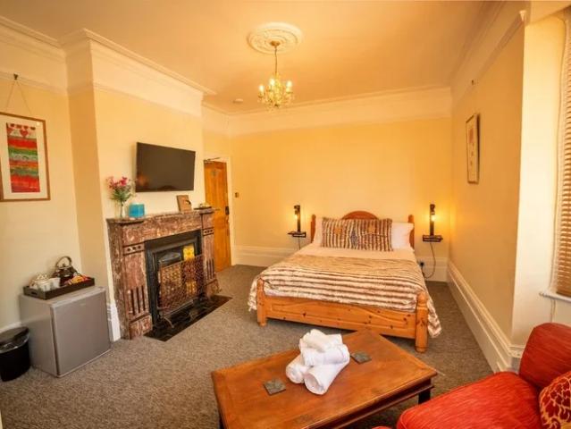 Room at De Courcel Road, Brighton