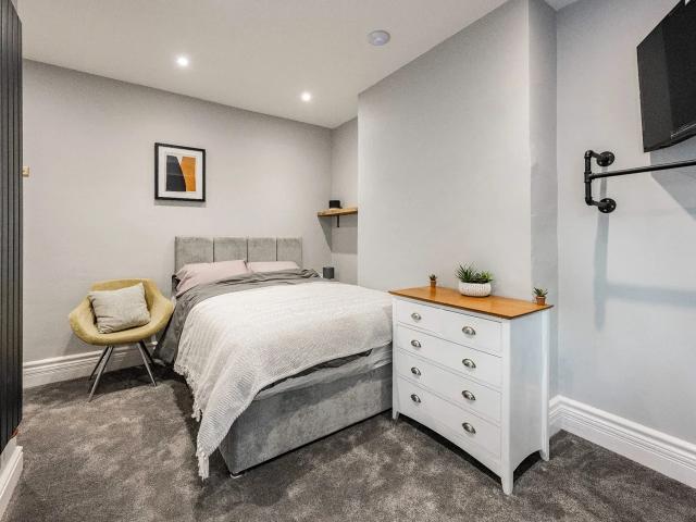 Room at De Hague Road, Norwich