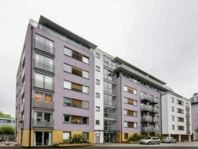 Room at Deals Gateway, Greater London