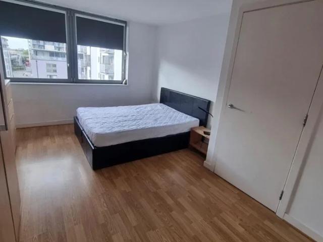 Room at Deals Gateway, Greater London