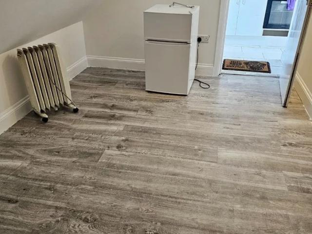 Room at Dellfield Crescent, Greater London