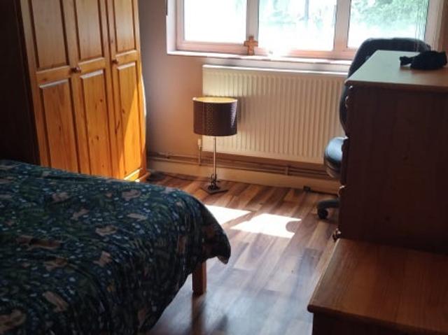 Room at Denmark Road, Greater London