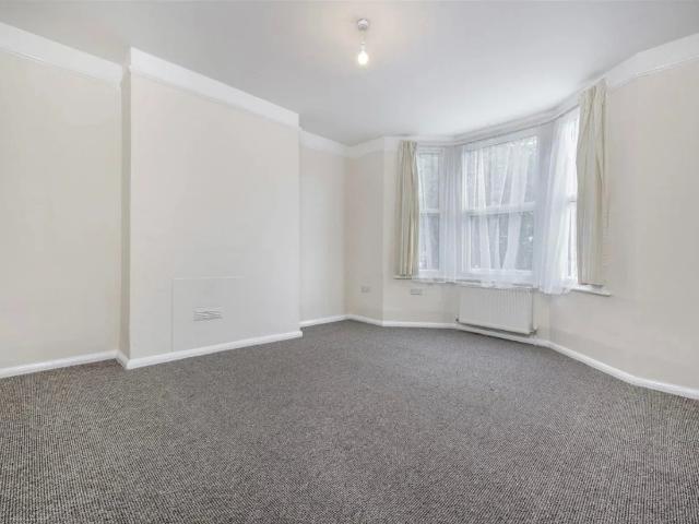 Room at Desborough Road, High Wycombe