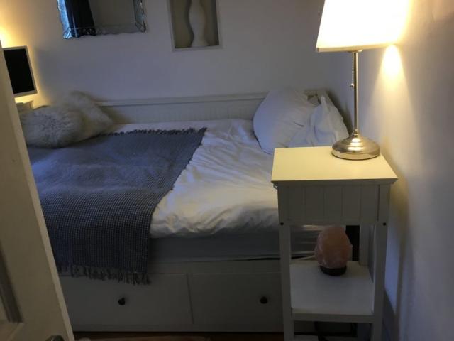 Room at Derby Road, Greater London
