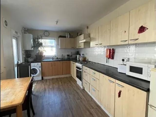 Room at Derby Road, Greater London