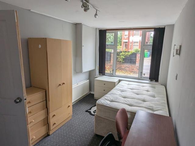 Room at Derby Road, Manchester
