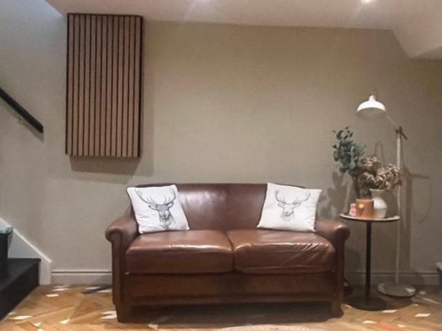 Room at Derbyshire Lane, Trafford