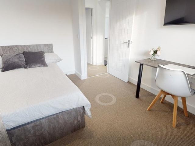 Room at Derwent Drive, Charnwood