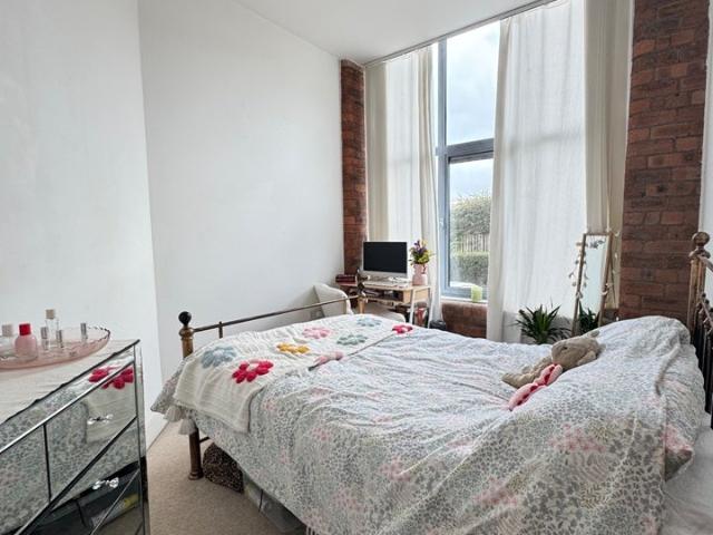 Room at Dewsbury Road, Calderdale