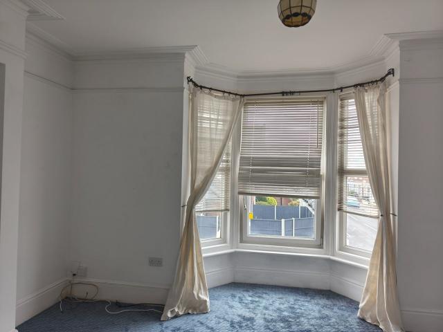 Room at Devonshire Avenue, Portsmouth