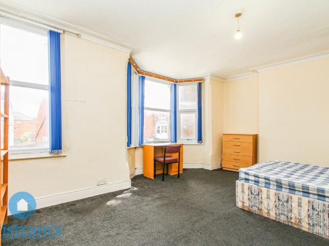 Room at Devonshire Promenade, Nottingham