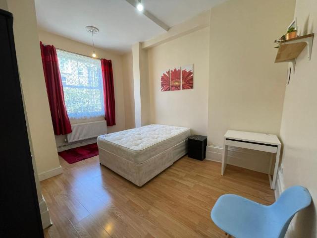 Room at Devonport Road, Greater London