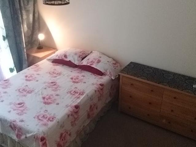 Room at Diamond Street, Greater London