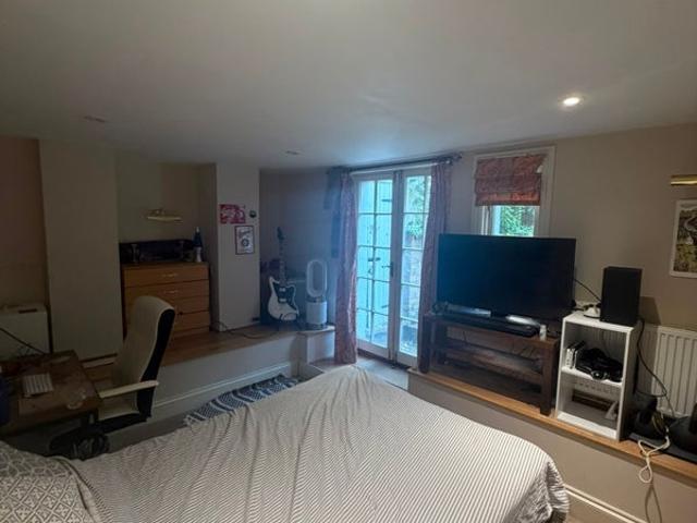 Room at Digby Crescent, Greater London