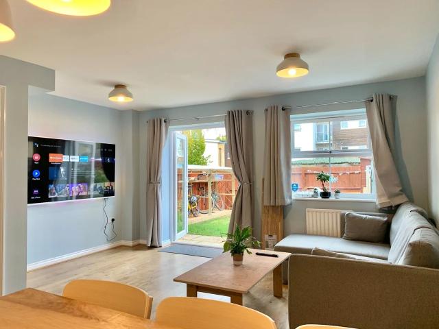 Room at Ditton Walk, Cambridge