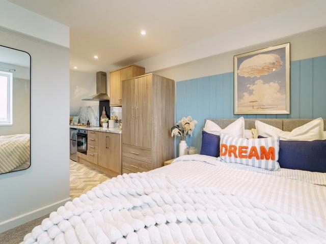 Room at Dixon Street, Swindon