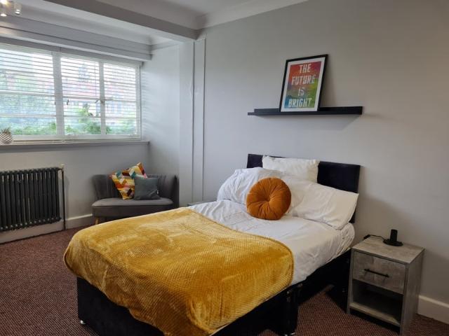 Room at Dorchester Court, Greater London