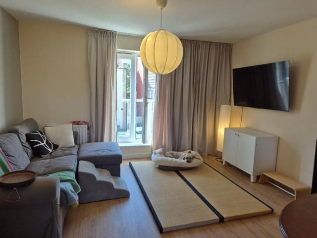 Room at Dorian Road, Bristol