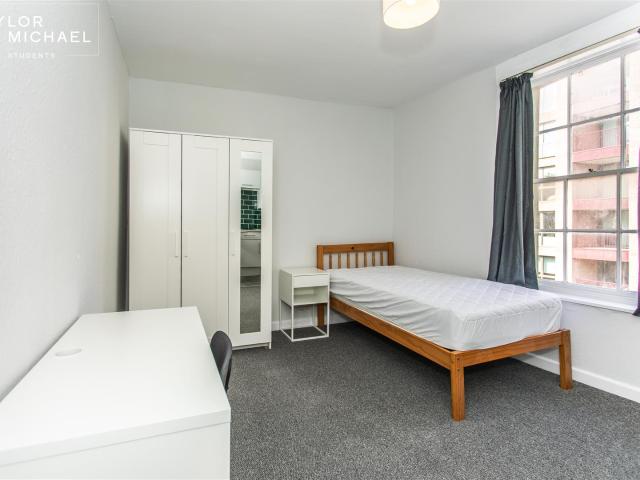 Room at Dorset Gardens, Brighton