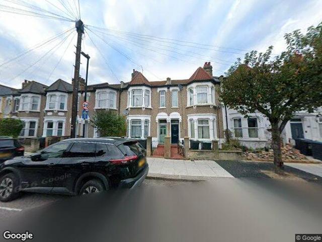 Room at Dowsett Road, Greater London