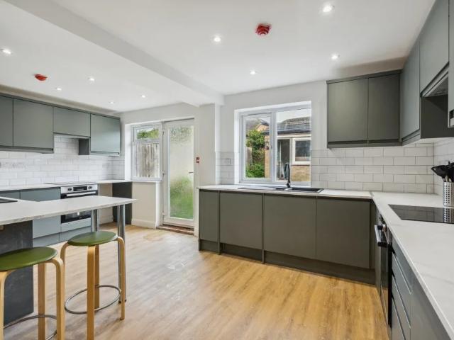 Room at Douglas Road, Aylesbury