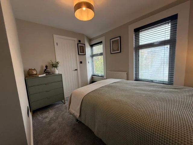 Room at Douglas Road, Maidstone
