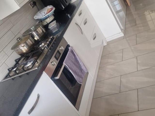 Room at Dove Close, Crawley