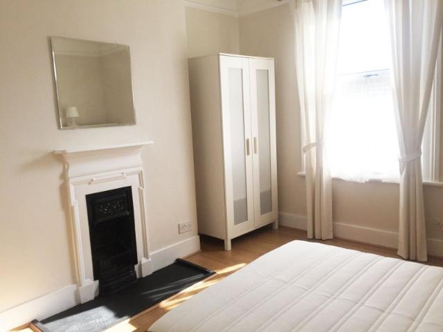 Room at Drakefell Road, Greater London
