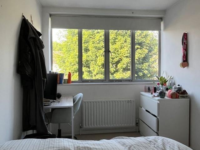 Room at Drakefield Road, Greater London