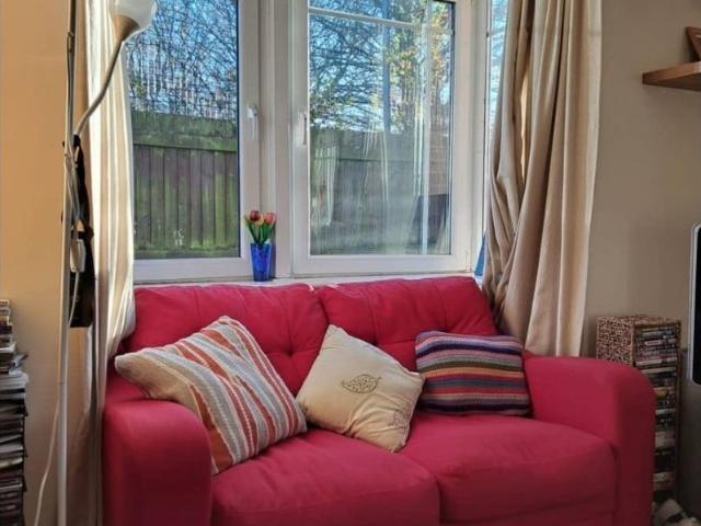 Room at Drayton Street, Manchester