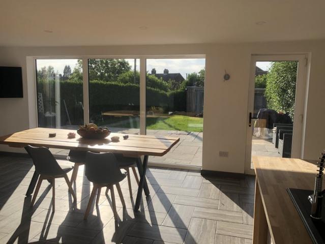 Room at Drenfell Road, Scholar Green