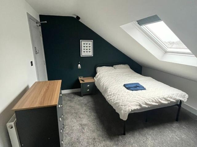 Room at Drewry Lane, Derby