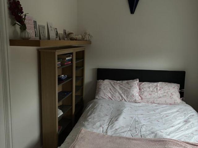 Room at Drummond Street, Greater London