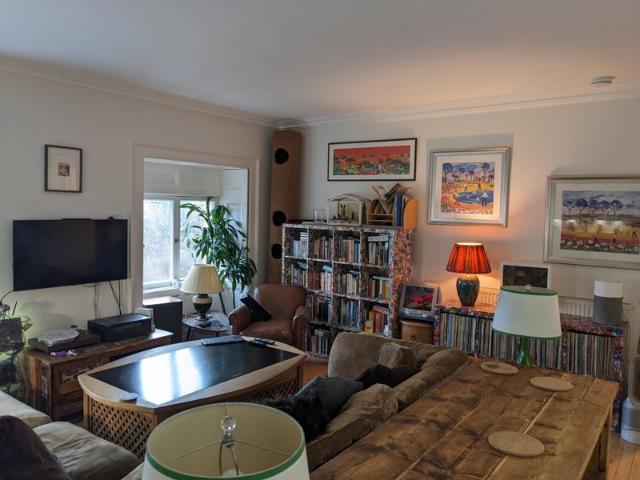 Room at Drumsheugh Gardens, City of Edinburgh