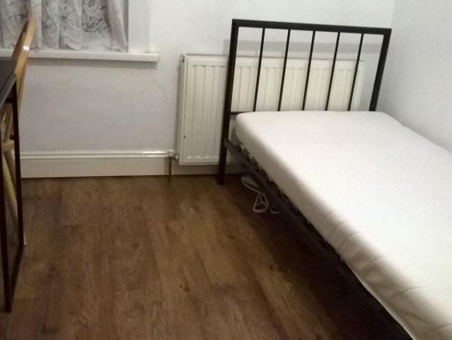 Room at Etchingham Road, Greater London
