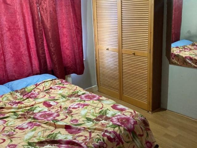 Room at Eton Road, Greater London