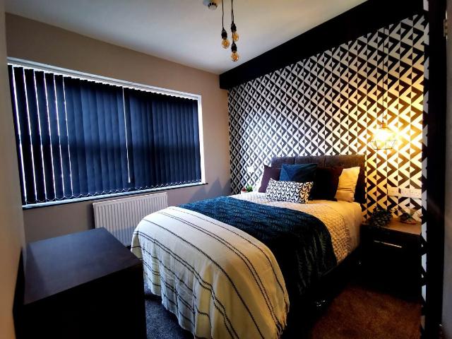 Room at Exchange Street, Wakefield