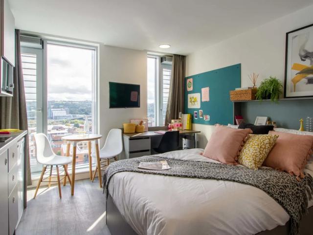 Room at Eyre Street, Sheffield